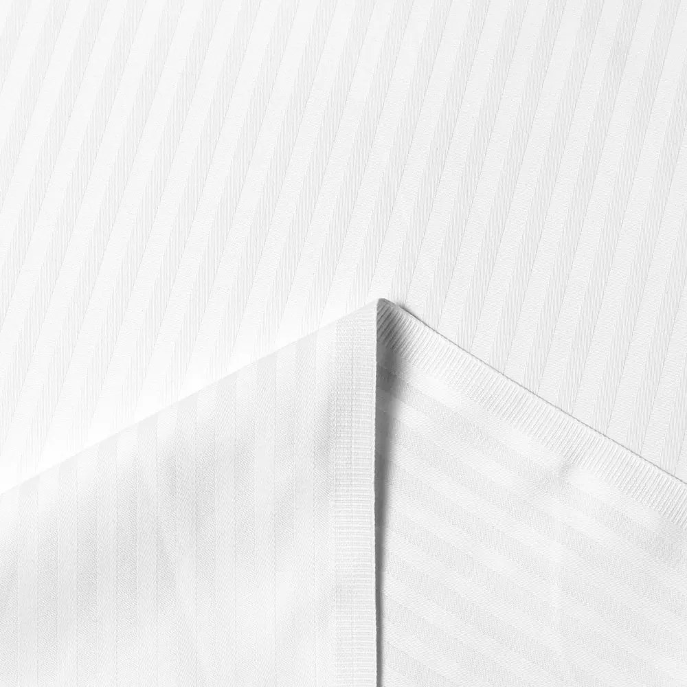Biante Damaškový obdélníkový ubrus Atlas Gradl DM-012 Bílý - tenké proužky 2 mm 140x220 cm