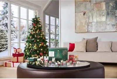 Yankee Candle Adventní sběratelská sada 2026 / Dárková sada / 4x svíčk