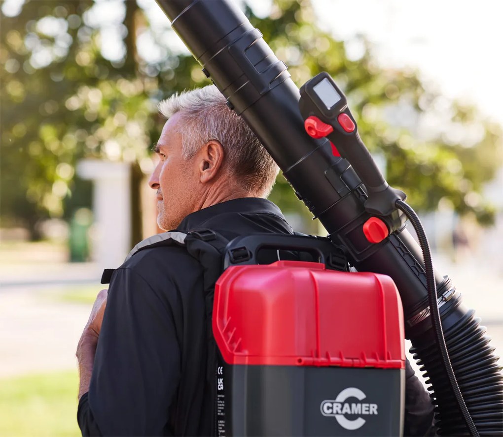 Akumulátorový zádový foukač CRAMER 82B36 Možnost Baterie zdarma Viz Popis