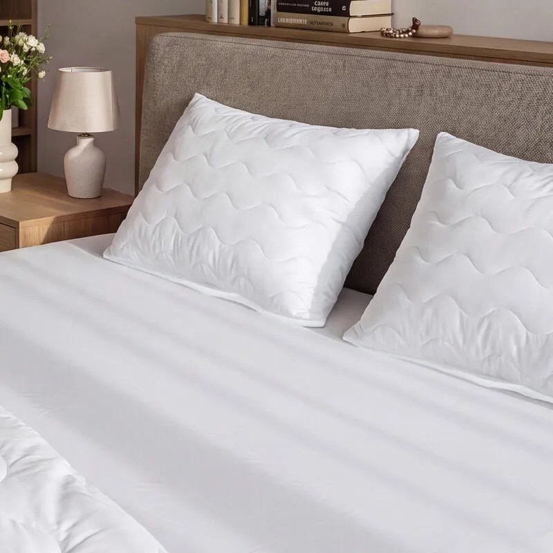 SCANquilt polštář CLASSIC MO - méně objemný 70 x 90 cm