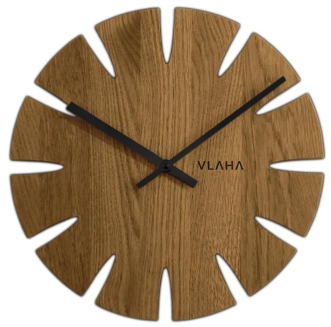 VLAHA Dubové hodiny vyrobené v Čechách s černými ručkami ⌀32,5cm VCT1015