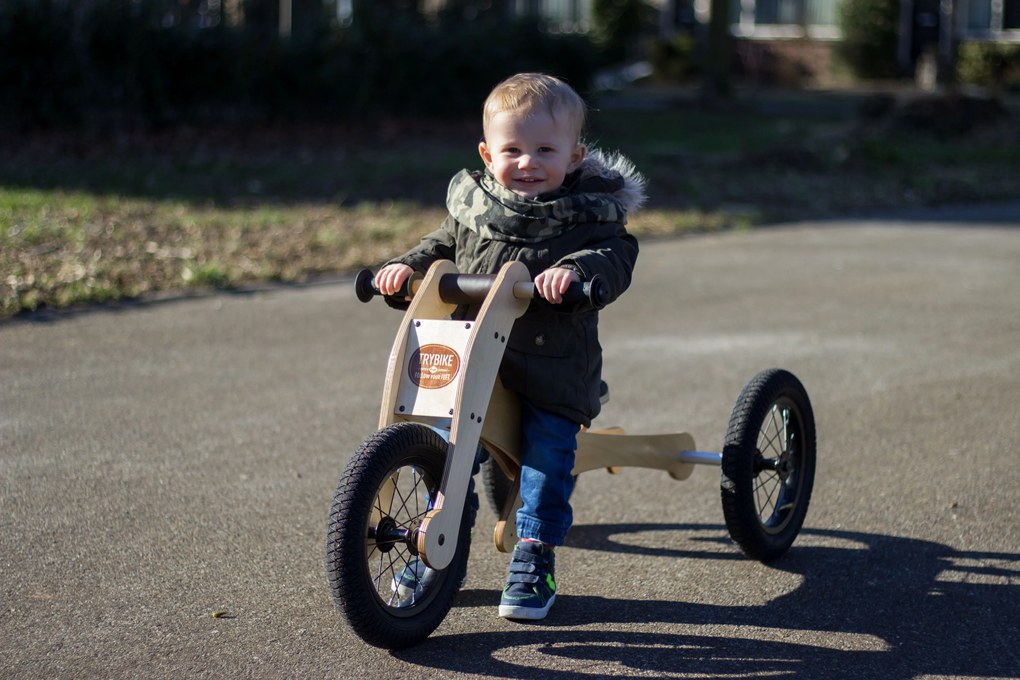 TRYBIKE dřevěné odrážedlo/tříkolka  4v1 RŮŽOVÁ