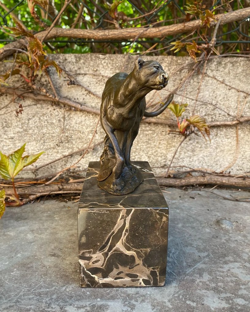 Bronzová socha soška - Puma panther