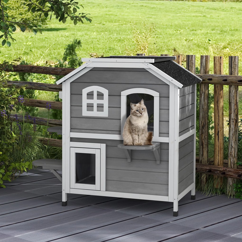 PawHut dřevěný domeček pro kočky 78 x 55,5 x 91 cm voděodolný s podlahou odolnou proti vlhkosti únikové dveře skákací plošiny otvor v podlaze šedý
