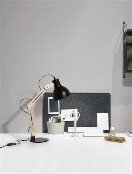 Dřevěná stolní lampa Grou 41.3 černá