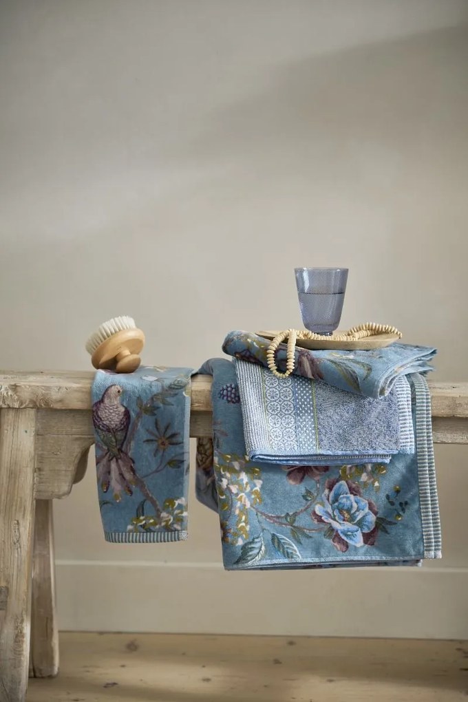 Pip Studio ručníky z bavlněného froté Soft Zellige, modro-šedý (Luxusní ručníky z bavlněného froté v designu Soft Zellige v modro-šedé barvě)
