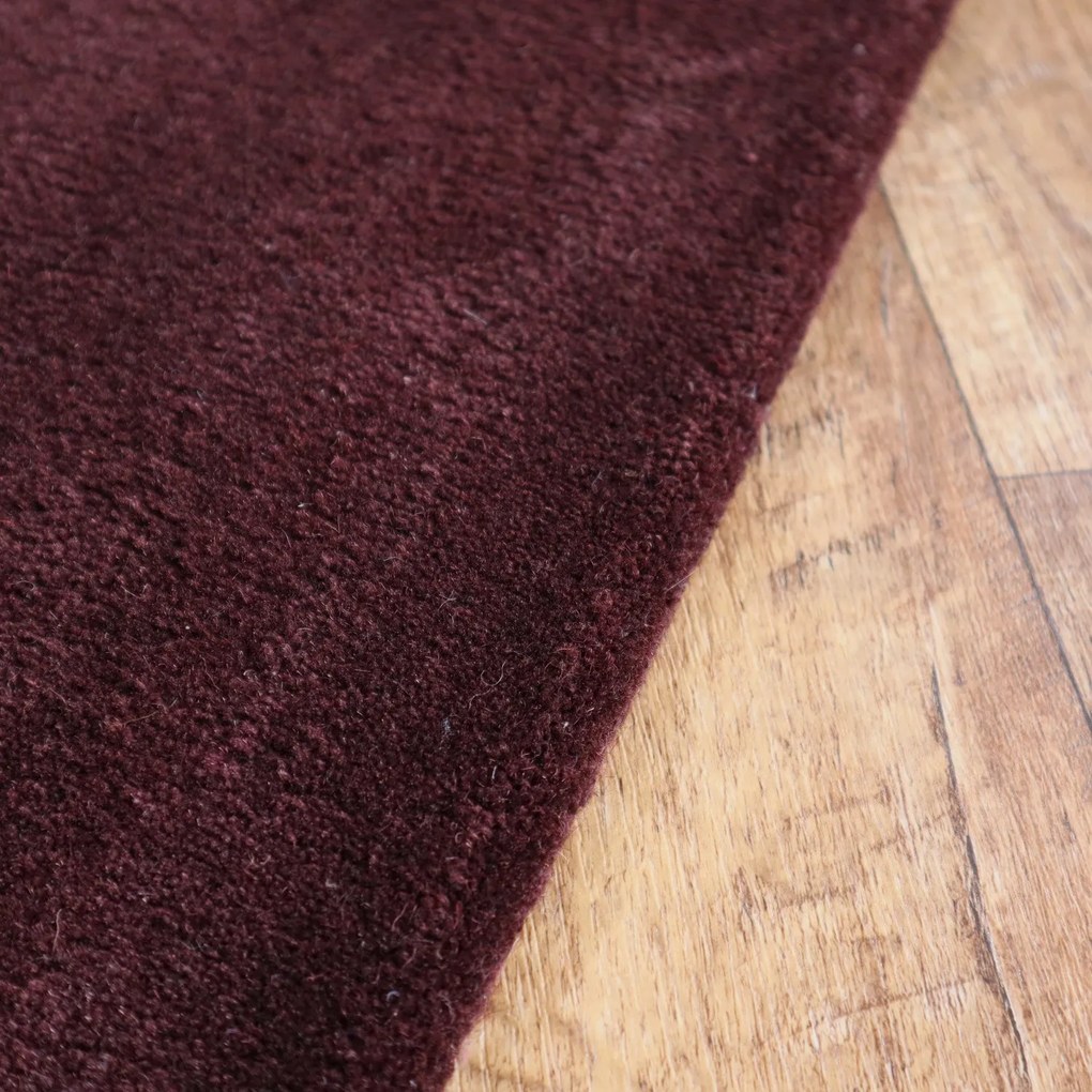 Asra, Ručně všívaný kusový koberec Asra wool tm. fialová, 60x110, fialová, ložnice