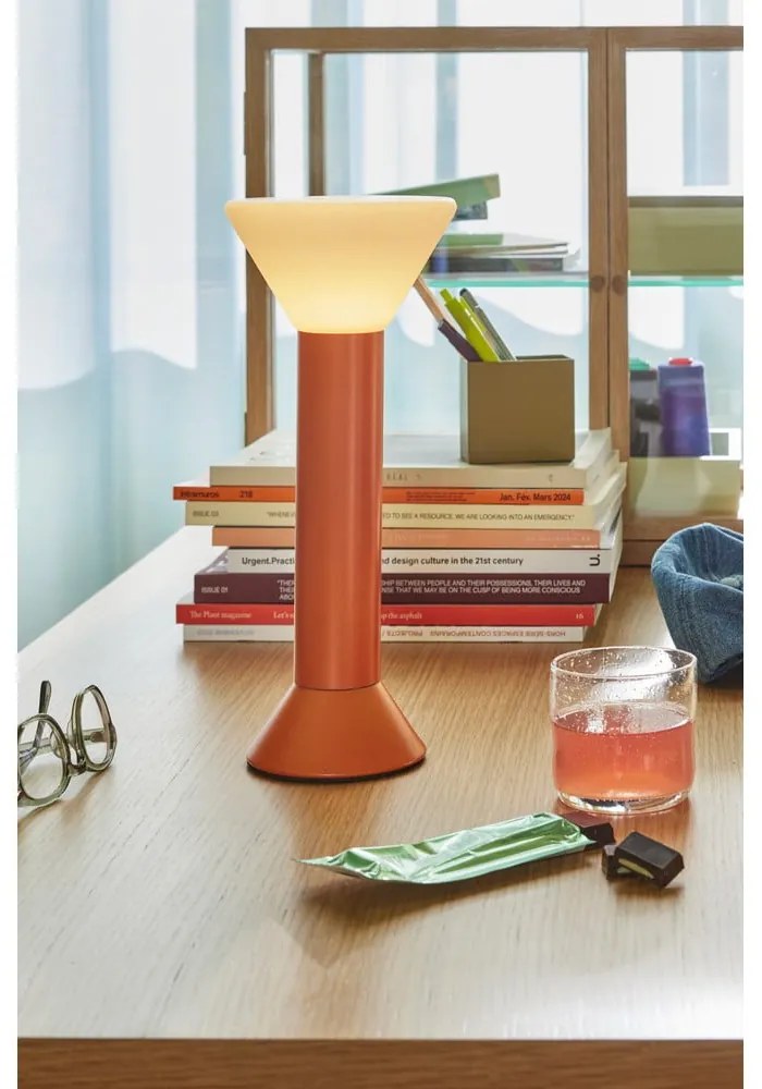Oranžová stmívatelná stolní lampa (výška 30 cm) Flash – Hübsch