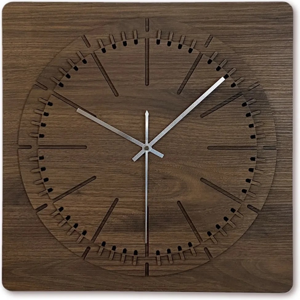 "Chrono" Dřevěné hodiny 40x40 cm provedení povrchu: černá s patinou