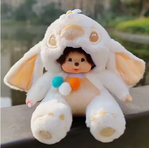 Panenka Monchhichi (mončičák) v kostýmu pohádkové postavy Varianta: bílý Stitch