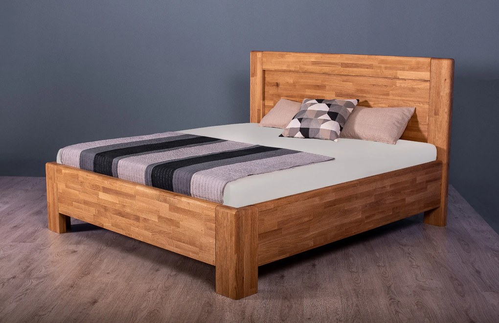 Masivní postel ROYAL - Solwo Design Dřevo a odstín oleje: DUB Cink - Olej odstín DO202, Rozměr spací plochy: 140x200