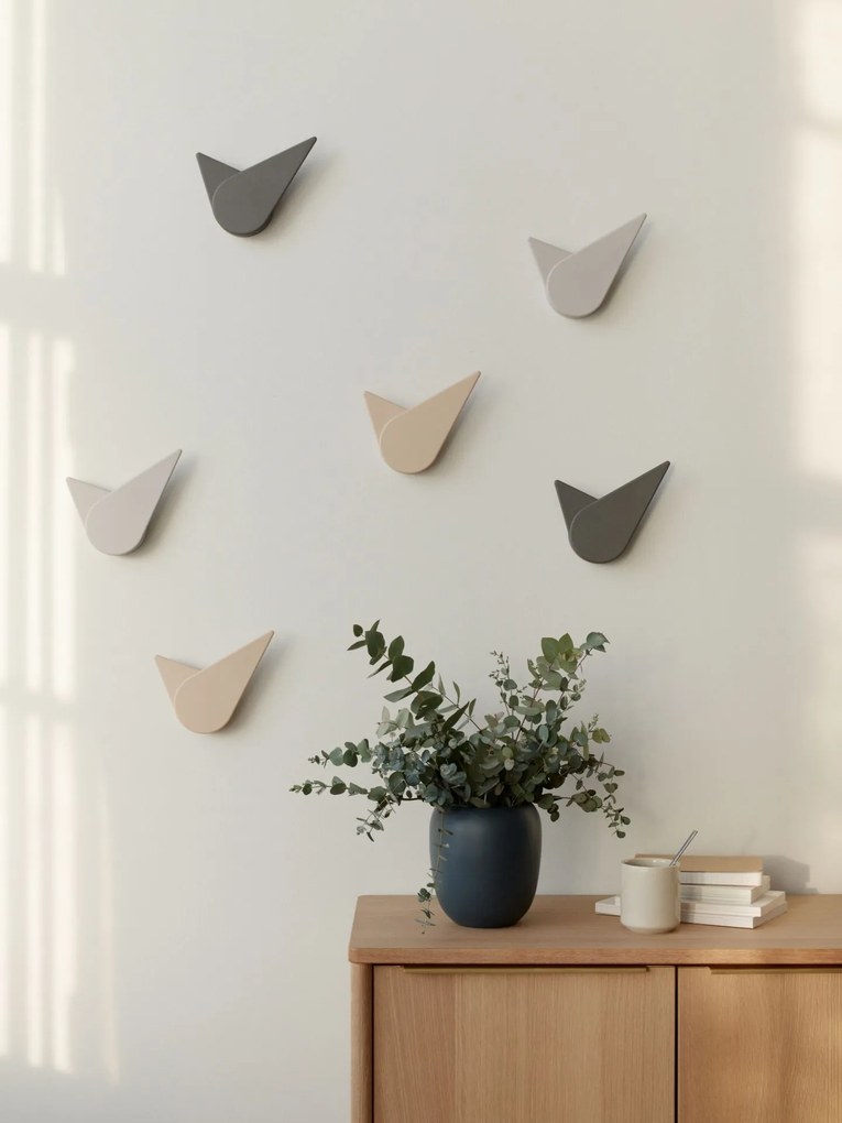 Stelton Nástěnné hodiny Birdie Light Grey, šedá barva, kov