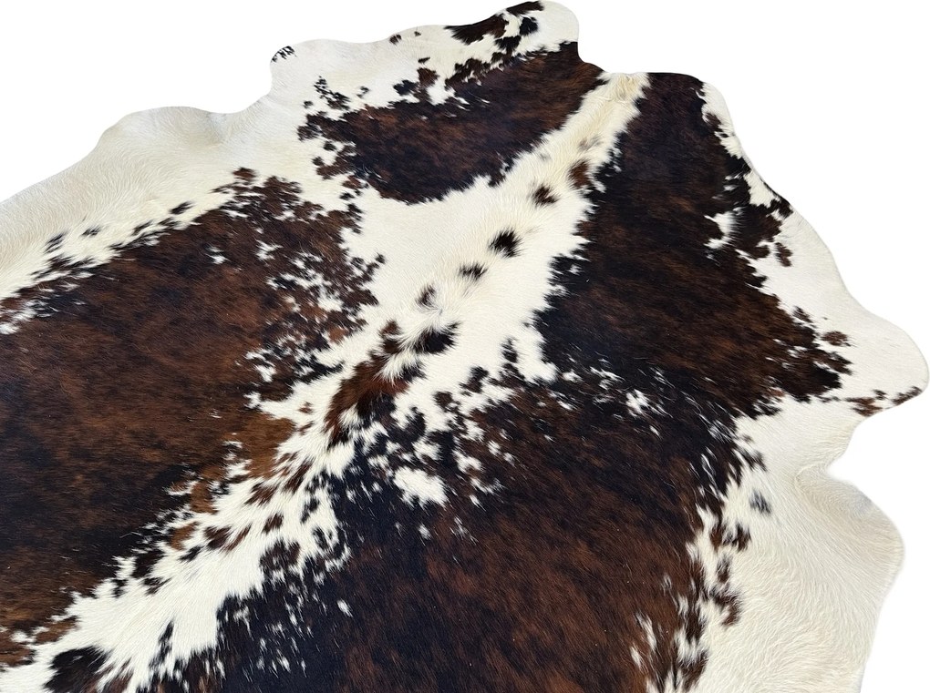 Koberec kusový hovězí kůže 3,2 m2, exotic tricolor 1039