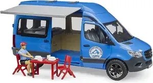 Bruder MB Sprinter Camper s řidičem a příslušenstvím / od 4 let