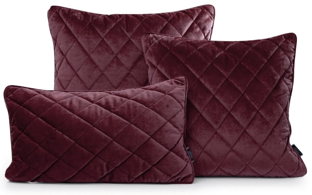 DEKORAČNÍ POLŠTÁŘ VELVET28 50X50 CM BORDOVÁ