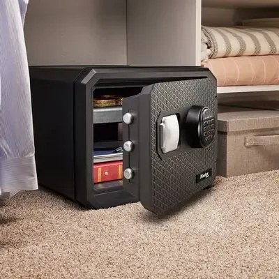 Master Lock FPW082FTCML / Trezor odolný vodě a ohni / 22.9 l