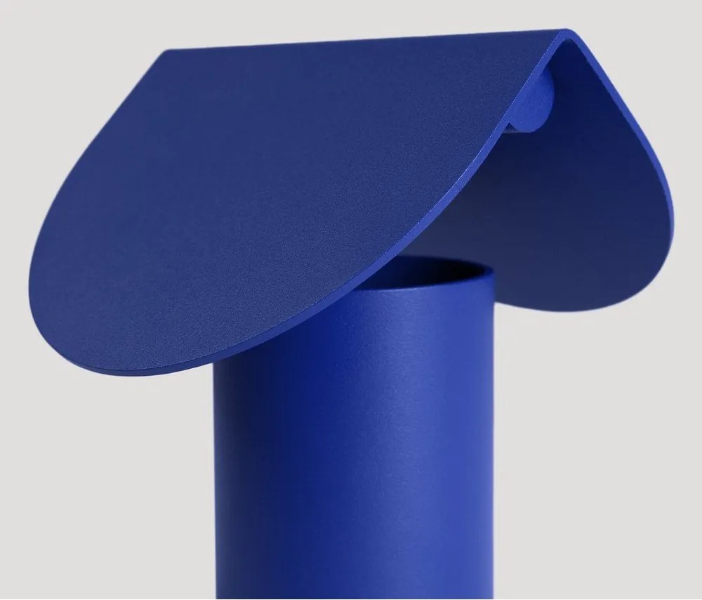 Tmavě modrá hliníková LED stolní lampa (výška 15 cm) BISCUIT – Thoro