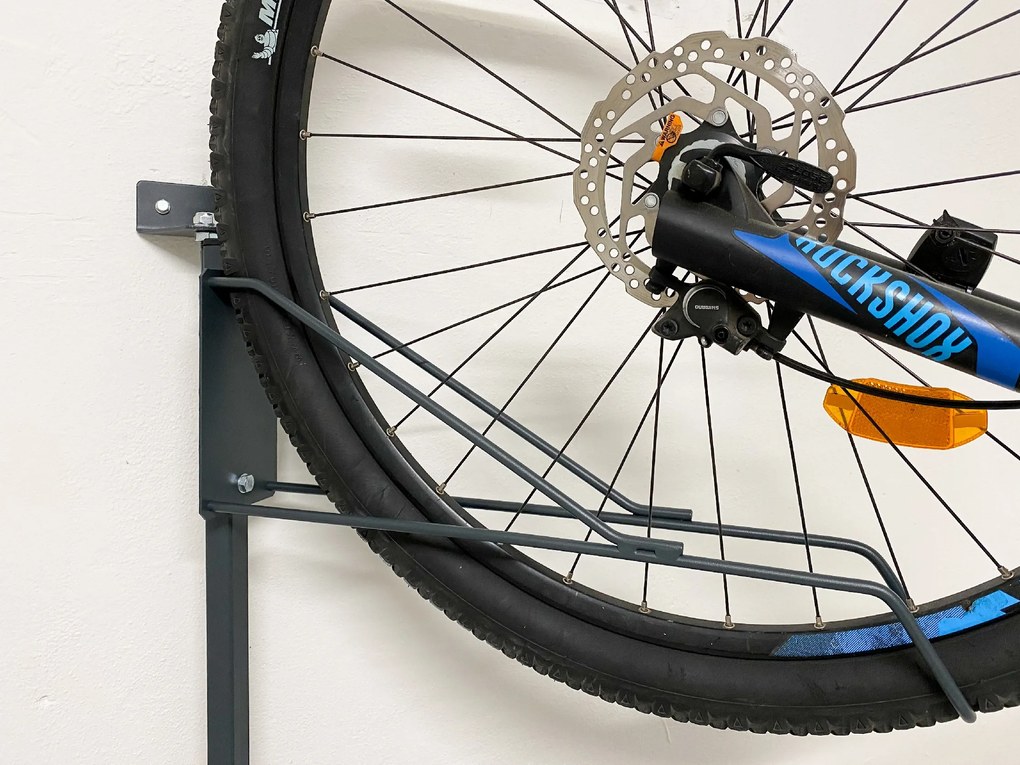 Natáčecí stojan na zeď pro jedno kolo KACERLE KS-750 Pro šířku pláště kola: do 7 cm (2,8") e-kola a 29" kola, Varianta: s okem k uzamčení
