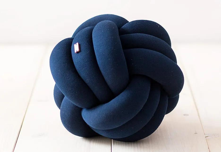 Woodnwool Polštářek uzel Ball, 32 cm Barva: baby modrá