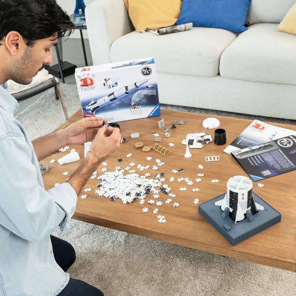 RAVENSBURGER Puzzle 3D Vesmírná raketa Saturn V 440 dílků 70x50cm skládačka 2411545