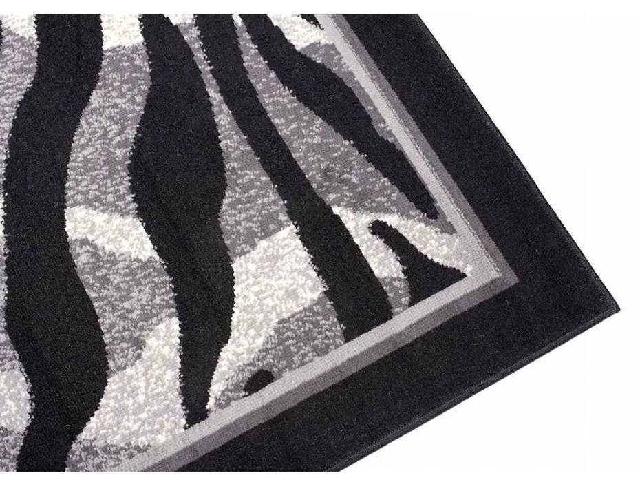Kusový koberec PP Trio černý 130x190cm