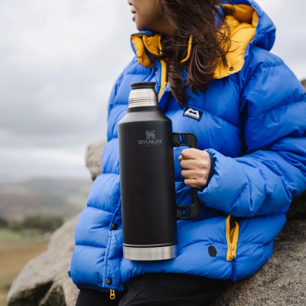 STANLEY Termoska Classic series Legendary Classic 2,3l černá mat, 2,3 l