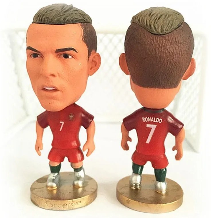 Figurka fotbalista Cristiano Ronaldo