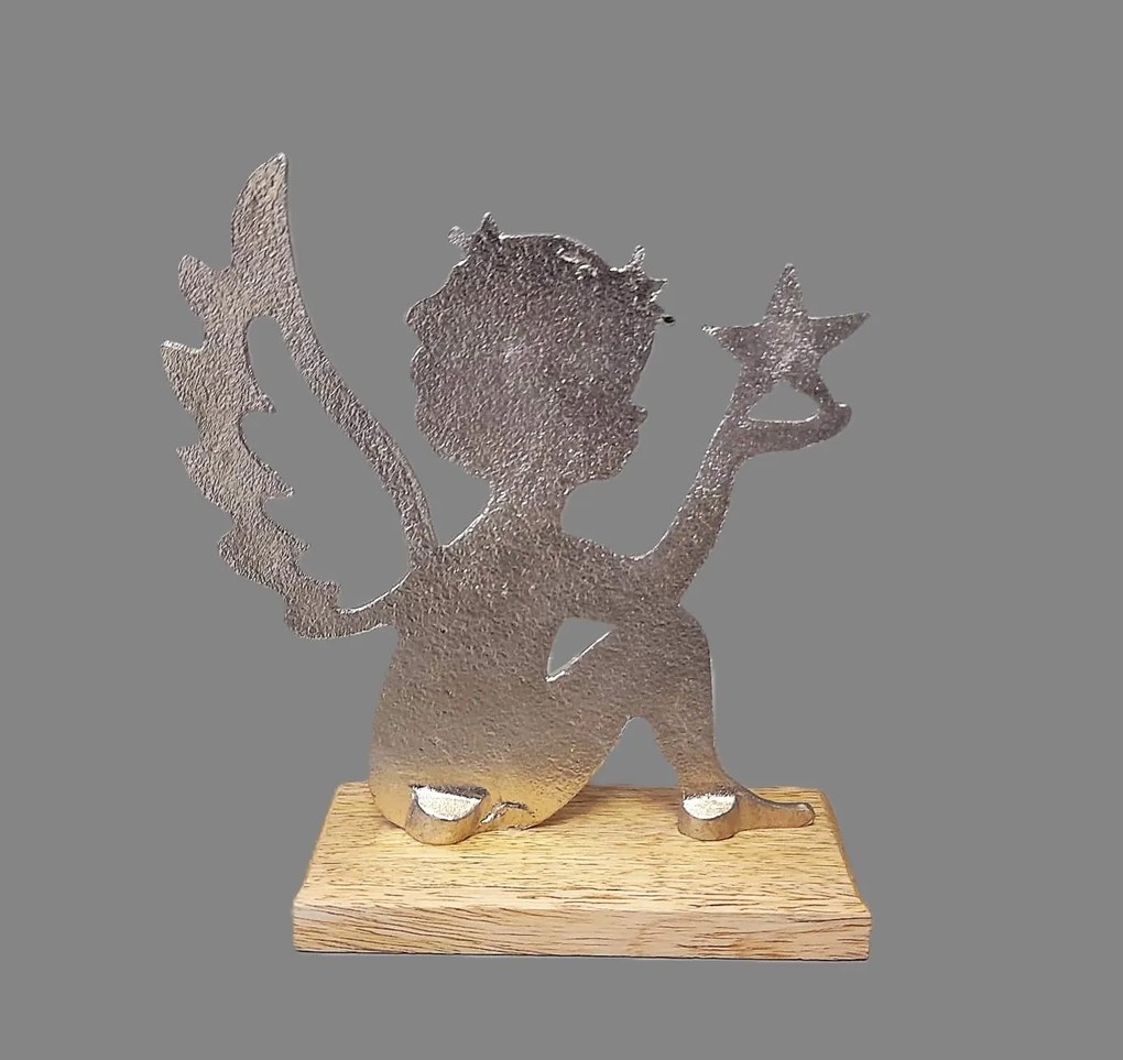 PRODEX IMPORT Stříbrný anděl sedící na dřevěném podstavci 16x13 cm