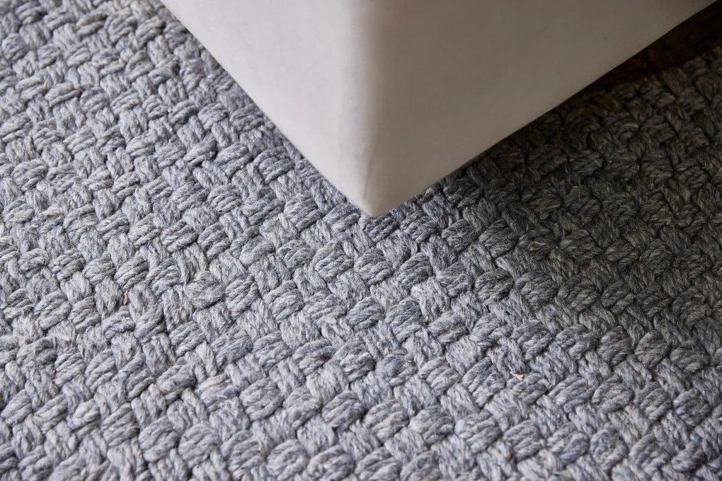 Diamond Carpets India, Ručně vázaný kusový koberec New Town DE 10032 Grey Mix, 140x200, šedá, ložnice