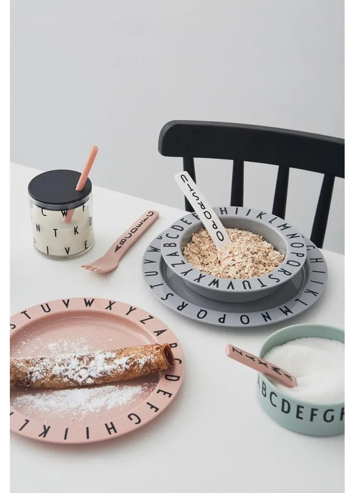 Béžový dětský talíř Design Letters Eat &amp; Learn, ø 20 cm