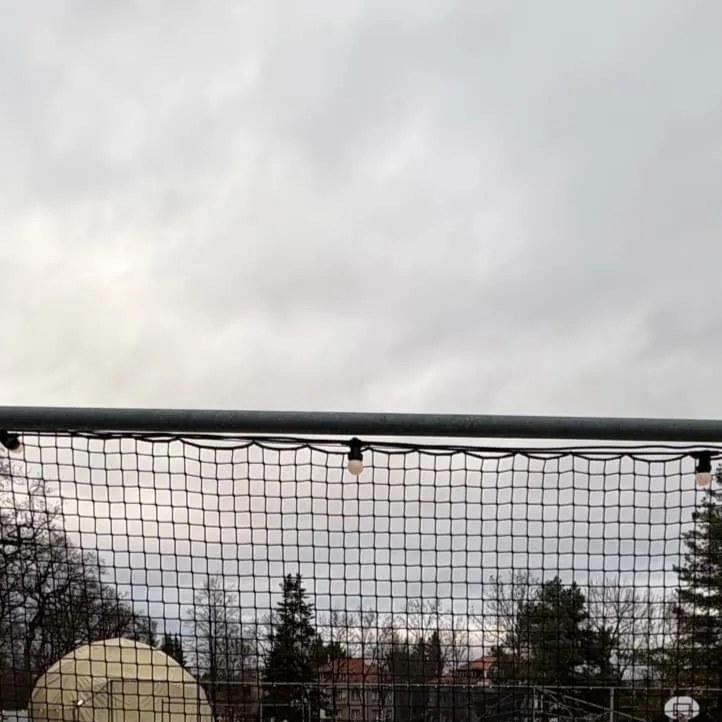 Easy Fix světelná girlanda, venkovní, 50 m, pro 50 žárovek E27, černý kabel, IP67, bez žárovek, cívka