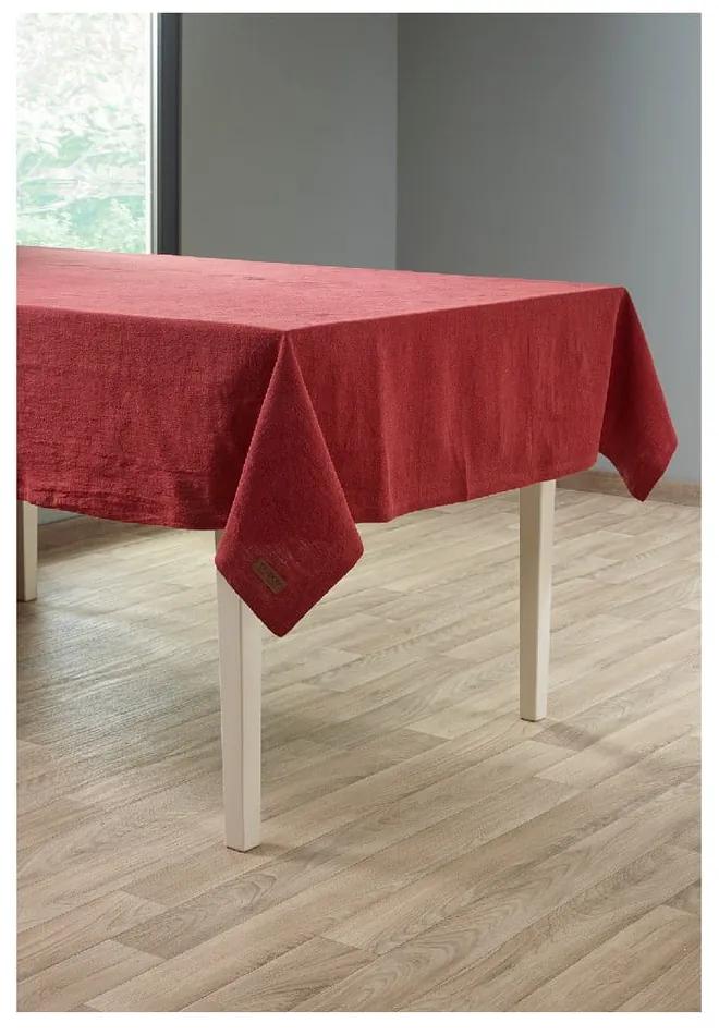 Vínově červený ubrus s příměsí lnu Tiseco Home Studio, 135 x 240 cm | BIANO