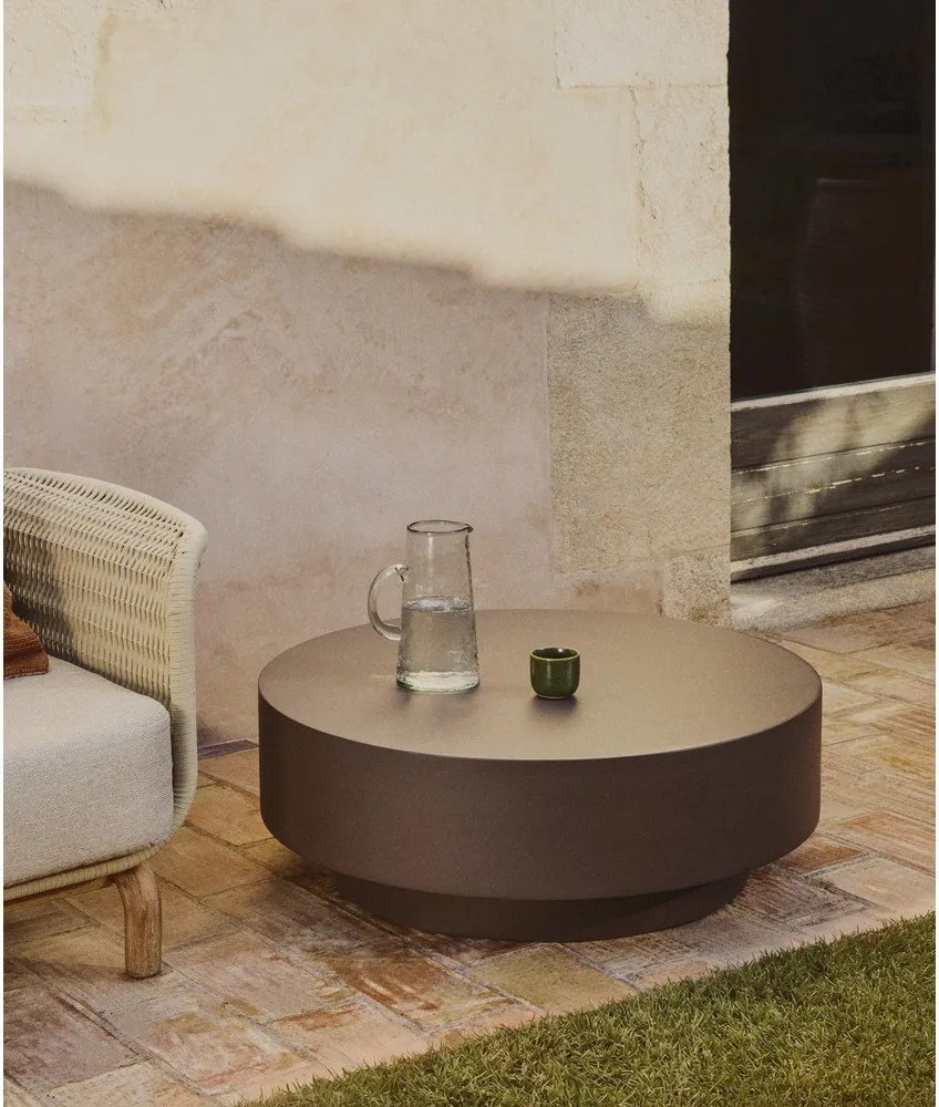 Betonový kulatý zahradní konferenční stolek ø 60 cm Garbet – Kave Home