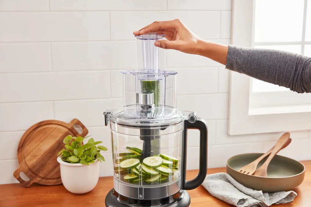 Kuchyňský mixér KitchenAid 3,1 l červený