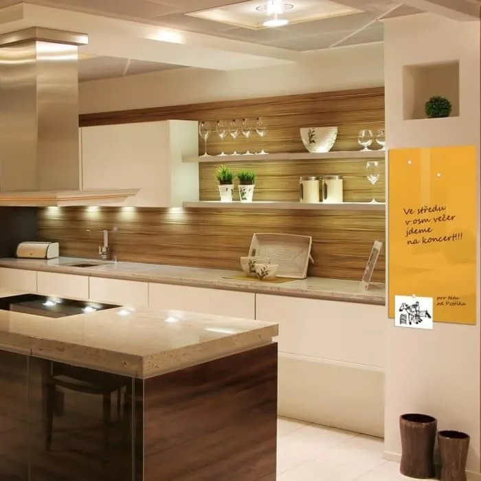 Žlutá neapolská skleněná magnetická tabule do kuchyně Smatab® - 40 × 60 cm