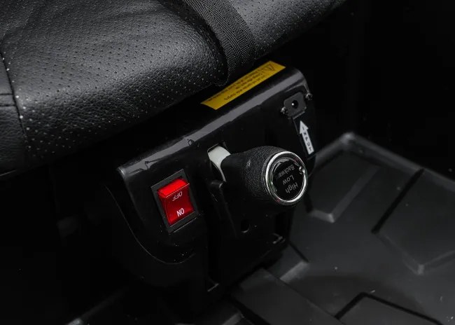 Elektrické terénní autíčko UTV LIFT růžové