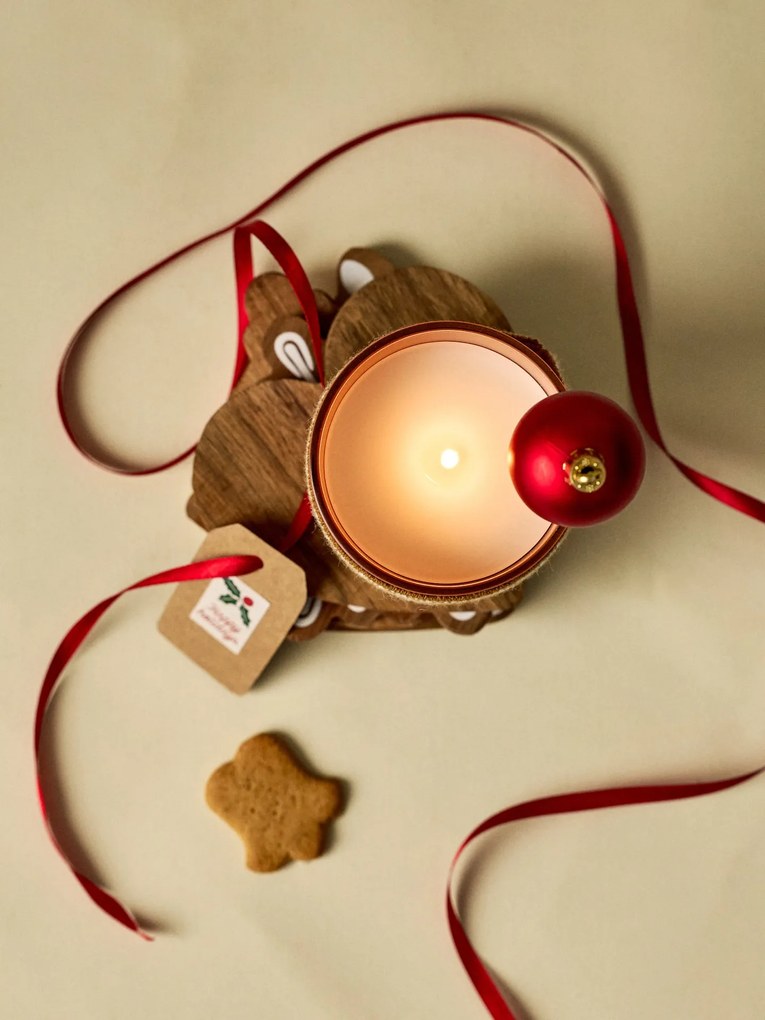 Sinsay - Vánoční vonná svíčka s návlekem se zázvorkovými panáčky Gingerbread Cookies - béžová