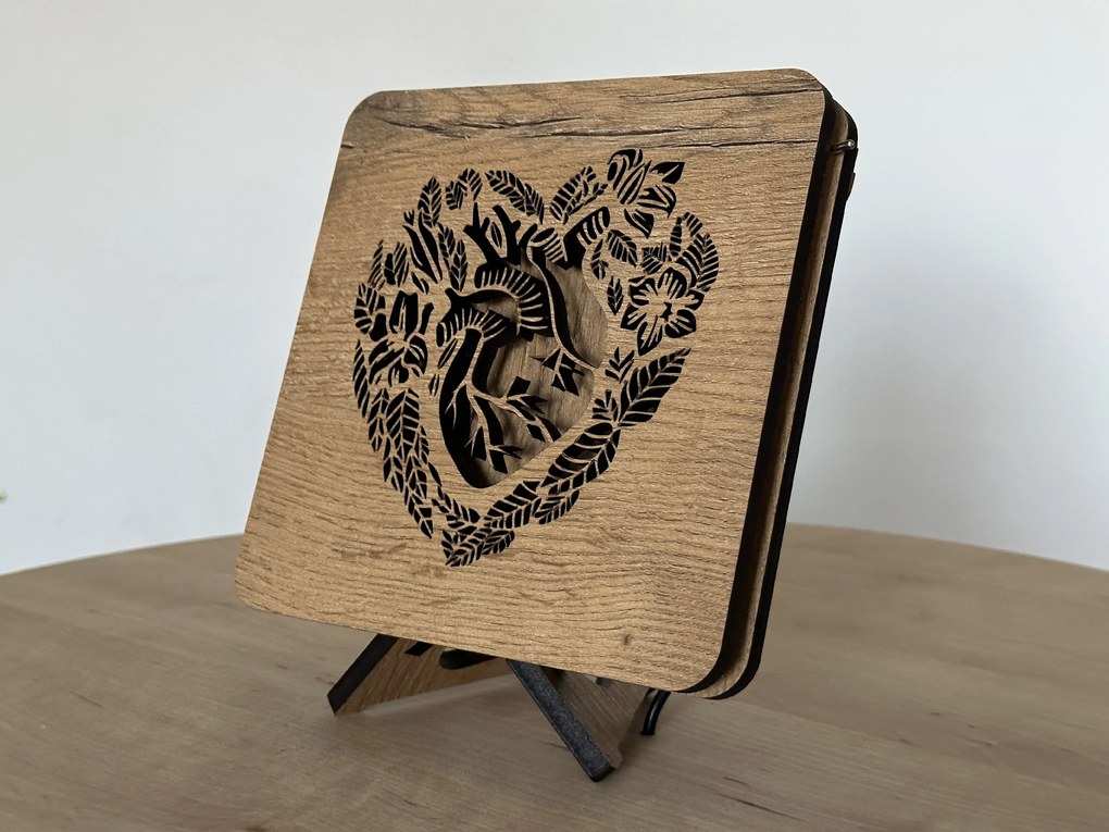 "Srdce" lampa 19x19cm provedení povrchu: dub světlý