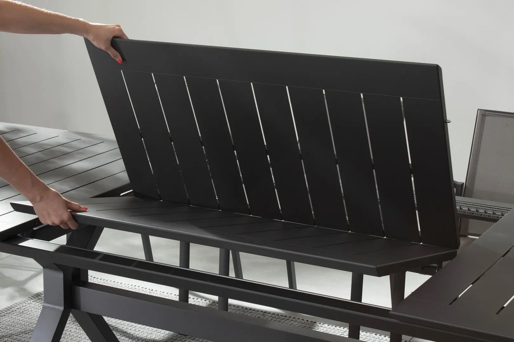 BIZZOTTO Rozkládací zahradní stůl KENYON 180x100 cm černý 0663236