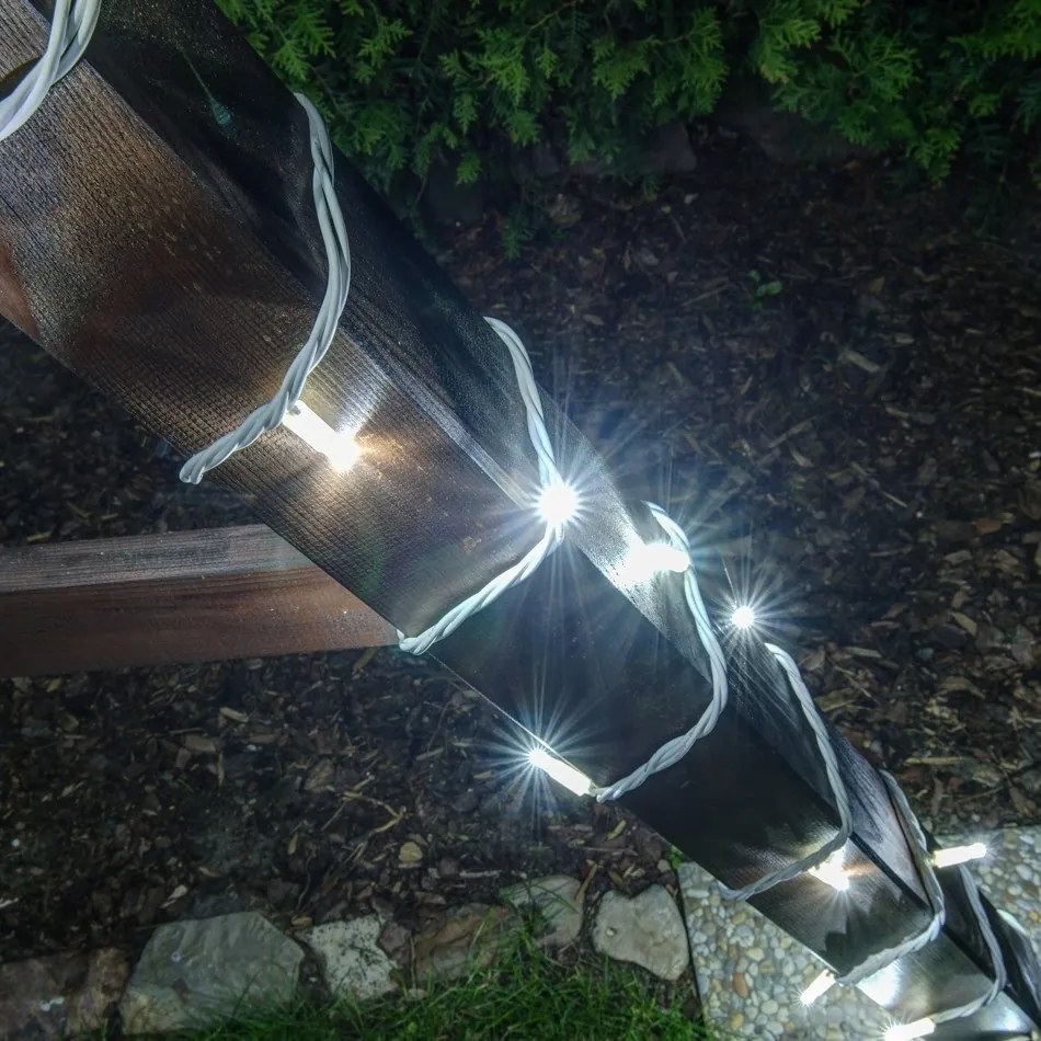 Easy Fix LED světelný řetěz, 20 m, venkovní, ledově bílá, 120 diod, bílý kabel, IP67
