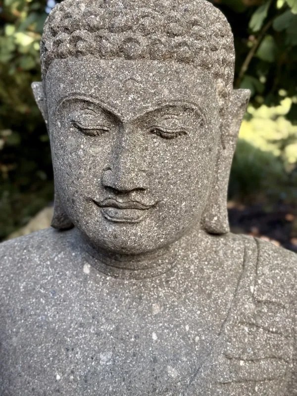 Ručně tesaná socha Buddha ze sopečného kamene 80 - 150 cm 80 cm