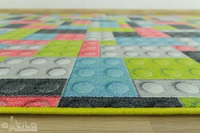 Dětský metrážový koberec Lego pastelový