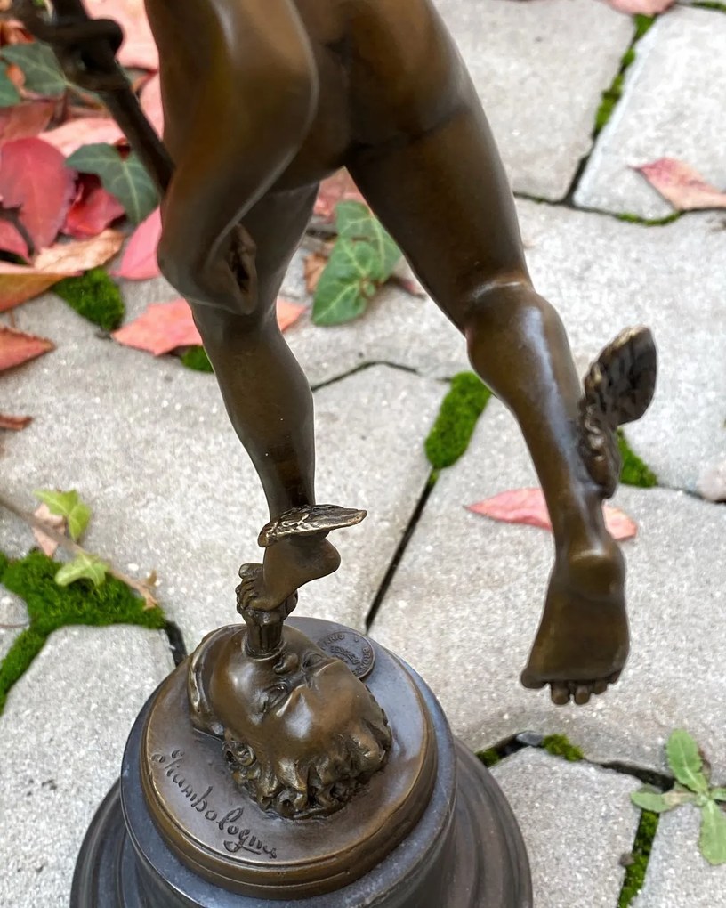 Bronzová socha Hermés – Merkur