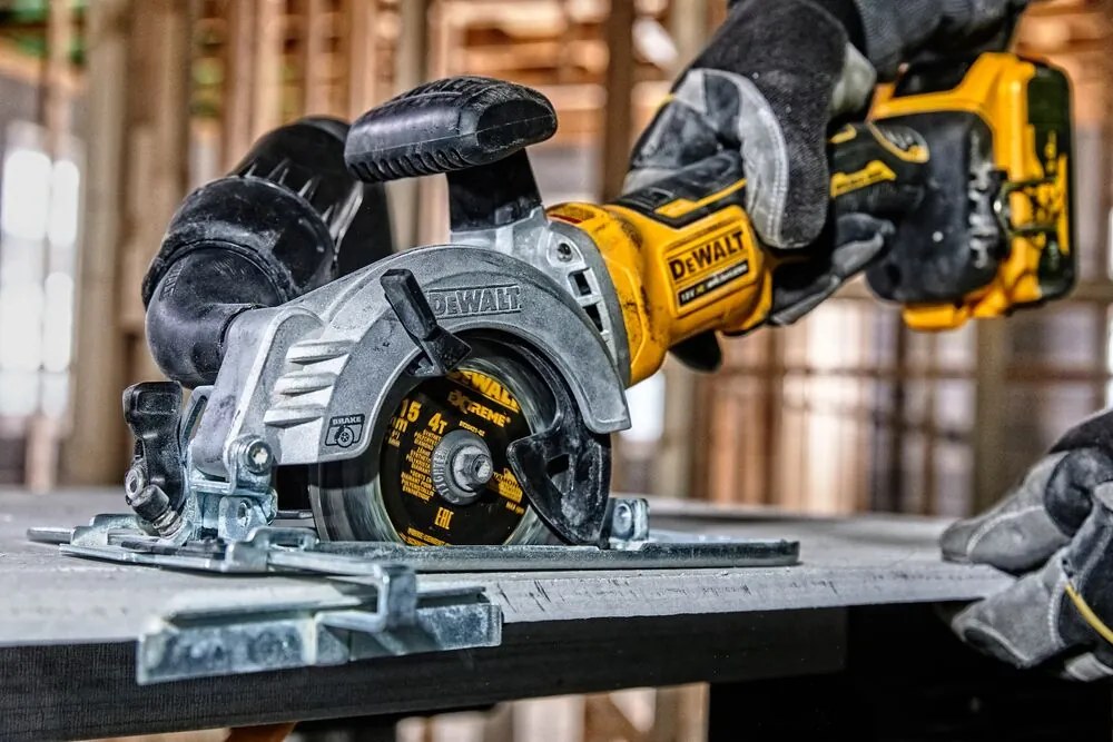 DeWALT DCS571NT
