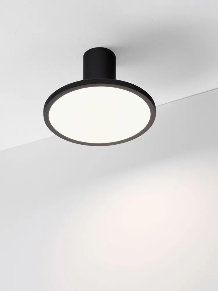 Matně černé hliníkové LED stropní svítidlo s ohybatelnou konstrukcí Ekei – Nova Luce