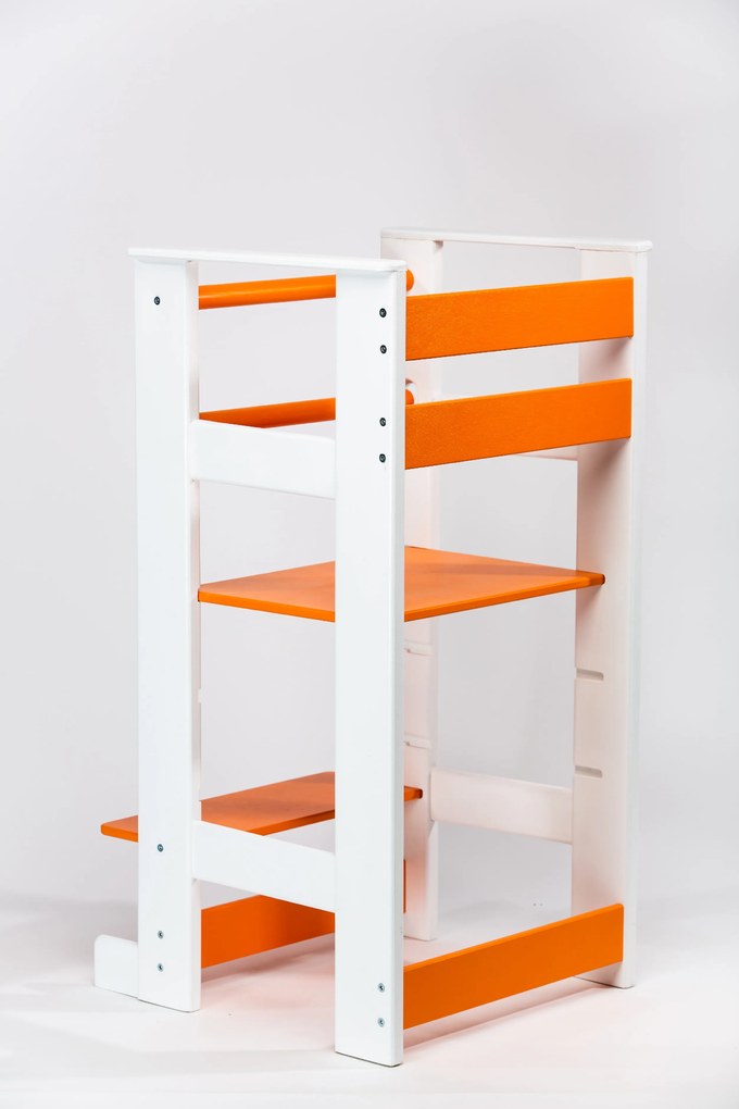 Lucas Wood Style učící věž Žofka - bílá/oranžová Učící věž s tabulí a kuličkami: bílá/oranžová