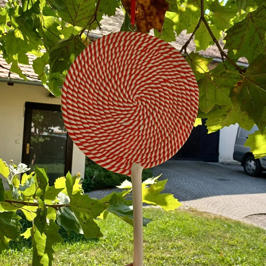 Velká vánoční ozdoba lízátko, 30 × 50 cm, k zavěšení, plast, IP44