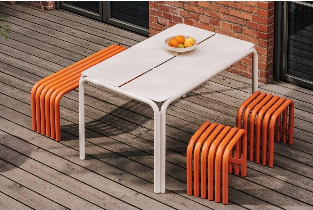 Kovový zahradní jídelní stůl 84x135 cm Nokk – noo.ma