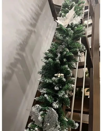 Zasněžená girlanda na vánoční stromeček 2,7m HQ Ruhhy 22326