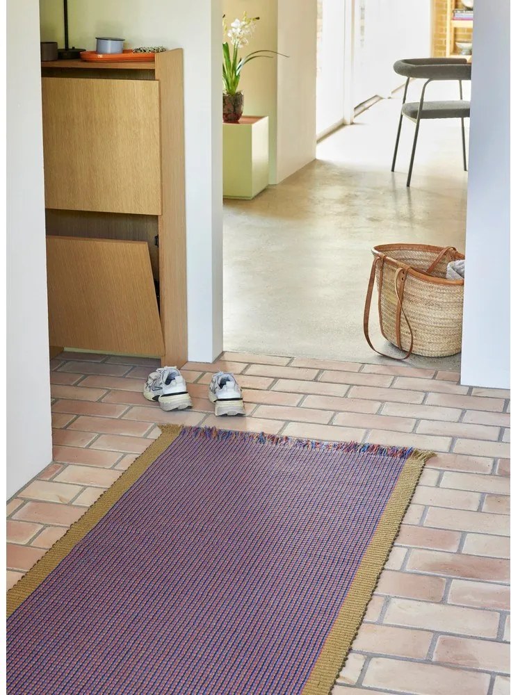 Výklopný botník v dekoru dubu v přírodní barvě 50x110x24 cm Forma – Hübsch